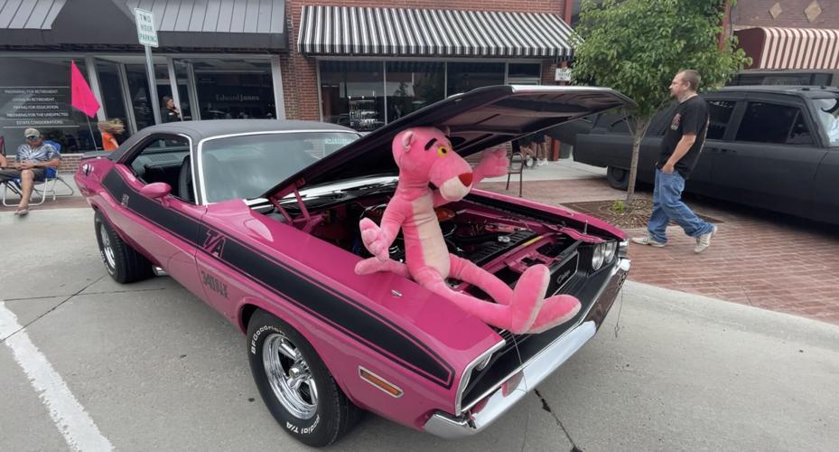 Fancy cars and contraptions come out at the Platte River Cruise