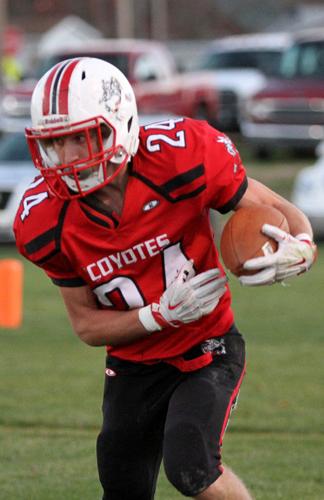 CWC quarterback leads Renegades past Anselmo-Merna