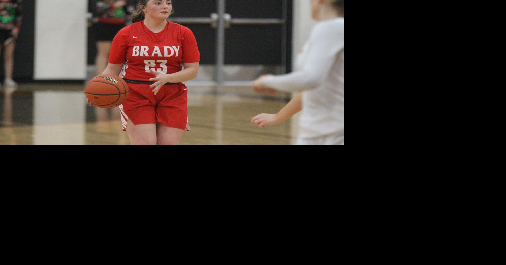 Brady girls top Maxwell to win Maxwell Holiday Tournament