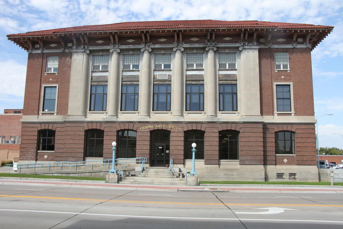 Tailgate fundraiser Saturday to benefit Prairie Arts Center