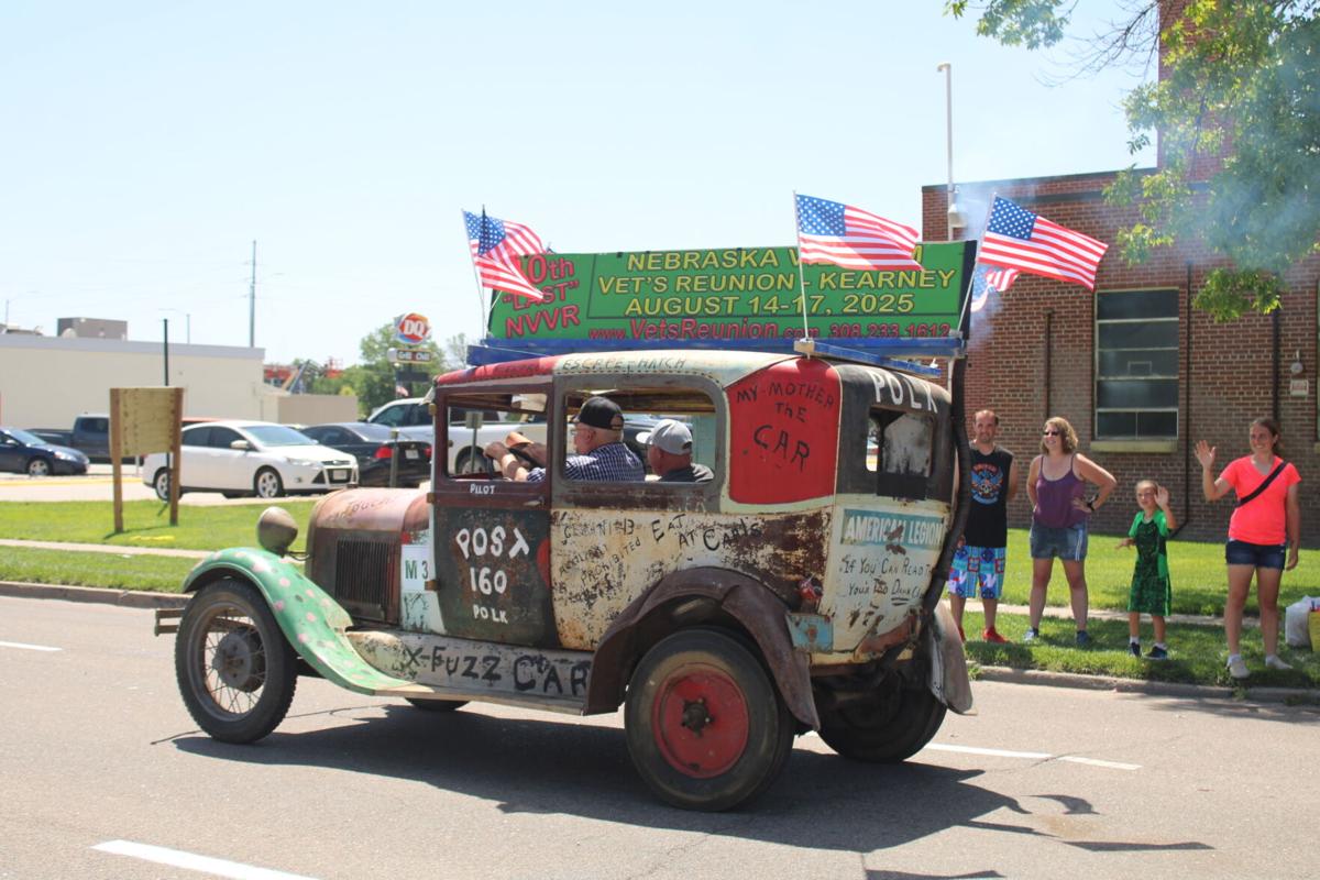 Heat in air, joy on street: Nebraskaland Days on Parade 2025