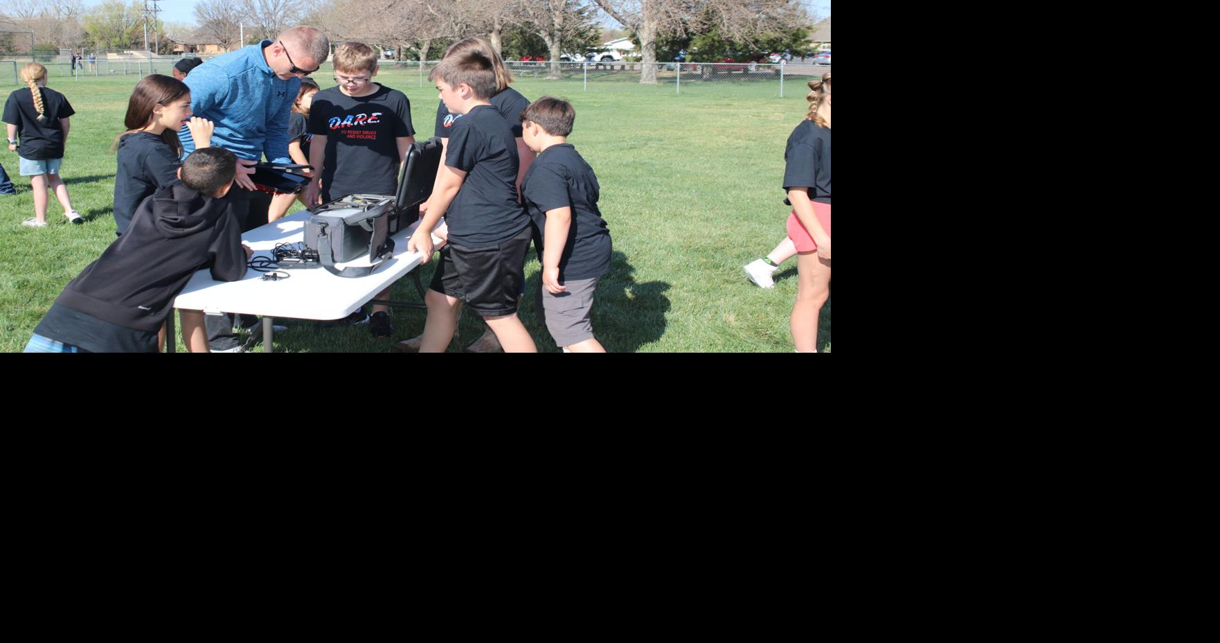Students celebrate D.A.R.E. graduation with games, activities