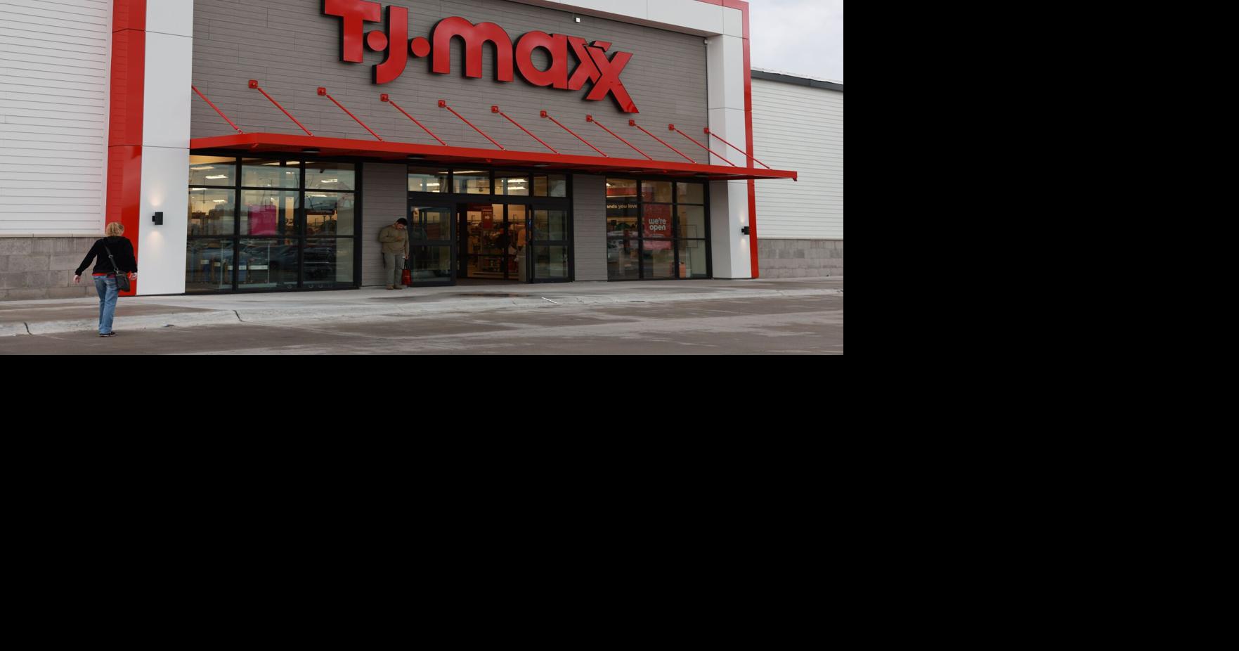 T.J. Maxx celebrates opening Sunday at District 177 in North Platte