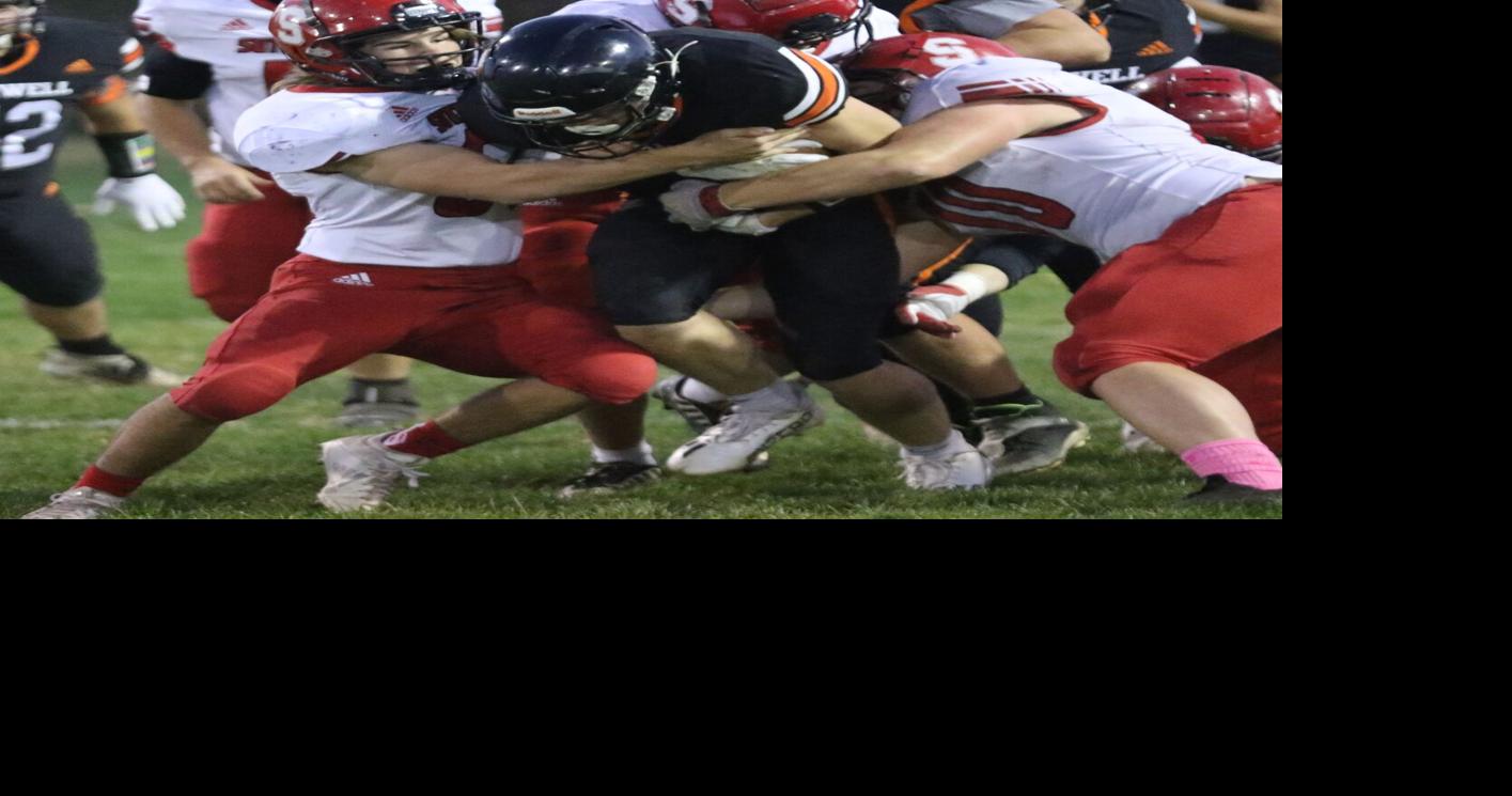Maxwell pulls away from Sutherland in second half to keep playoff hopes ...