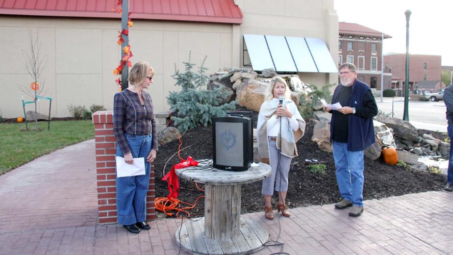 City dedicates Blackledge Park in downtown in honor of longtime ...