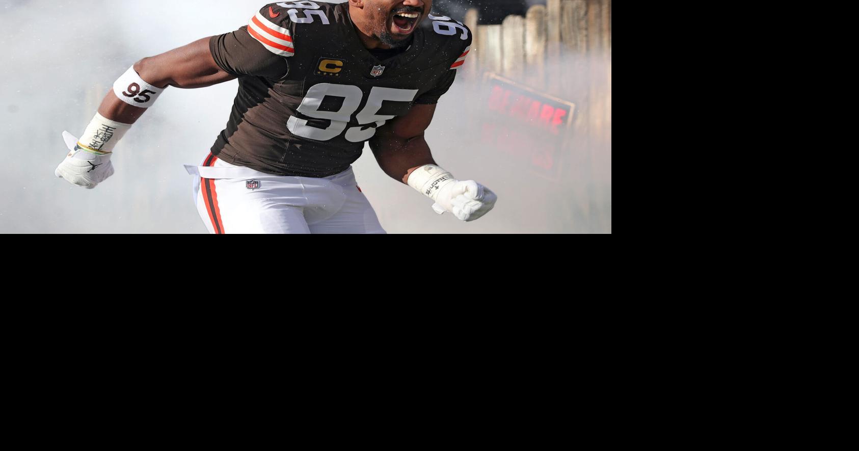 Cleveland Browns trading Myles Garrett to Los Angeles Rams