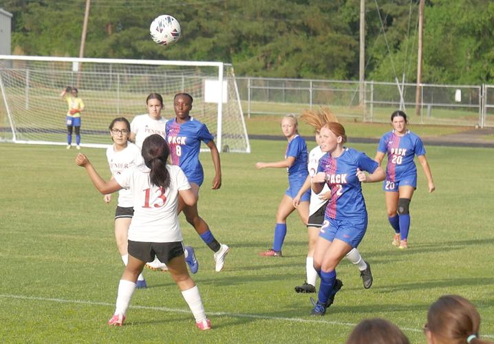 Gators women’s soccer unbeaten streak continues, Pack wins twice ...