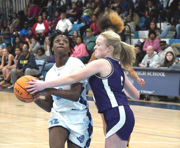 Backboard banter: Visitors sweep local teams in Wednesday basketball ...