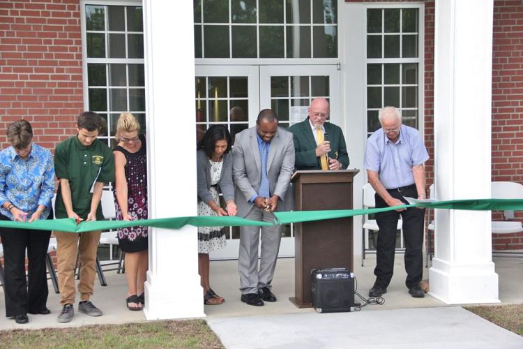 Brill Middle School opens at Lake | News | nrcolumbus.com