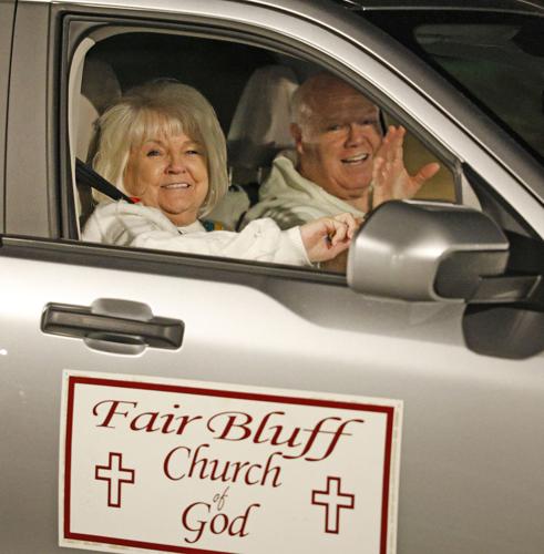 PHOTOS: Fair Bluff Christmas Parade | News | nrcolumbus.com