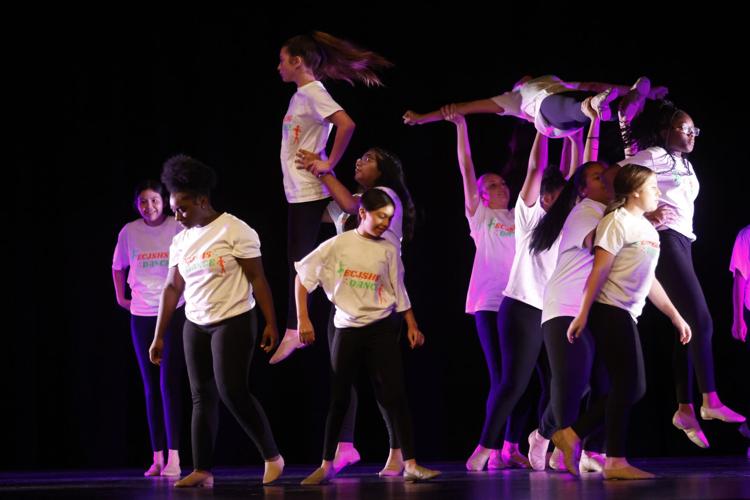 20th-anniversary Columbus Dance Festival shows meaning in movement ...