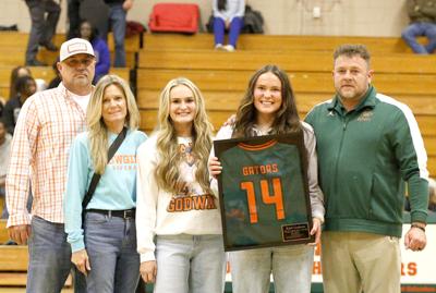 East Columbus retires Godwin’s No. 14 jersey | Sports | nrcolumbus.com