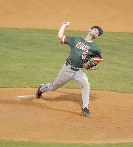 Vikings baseball, Gators softball end the regular season with big wins ...