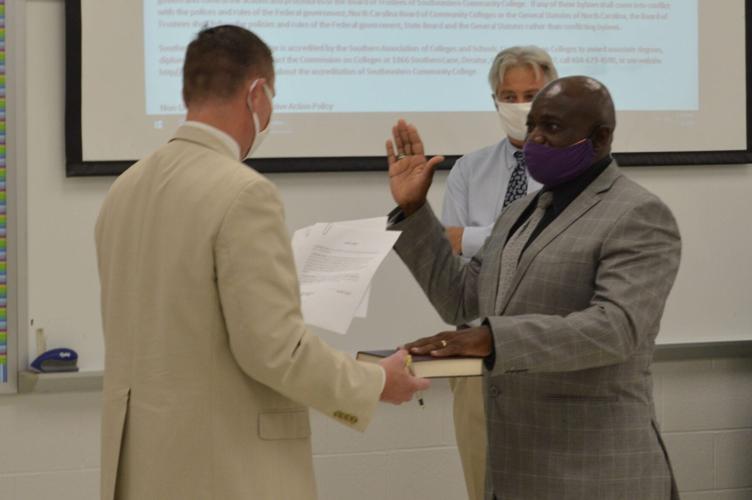 Lance, Wayman sworn as SCC trustees | Education | nrcolumbus.com