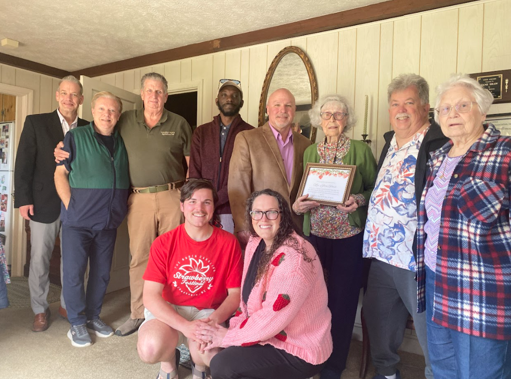 Jane Shaw named grand marshal of N.C. Strawberry Festival | News ...