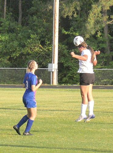 Gators women’s soccer unbeaten streak continues, Pack wins twice ...
