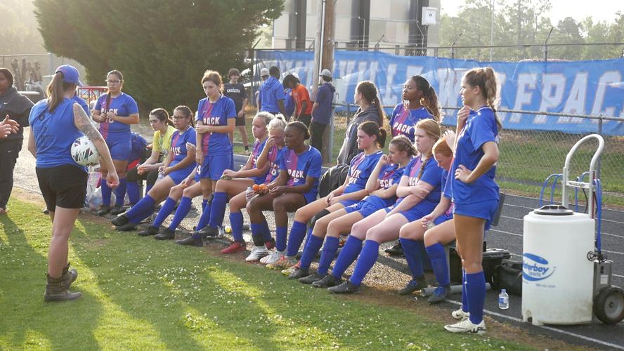 Gators women’s soccer unbeaten streak continues, Pack wins twice ...