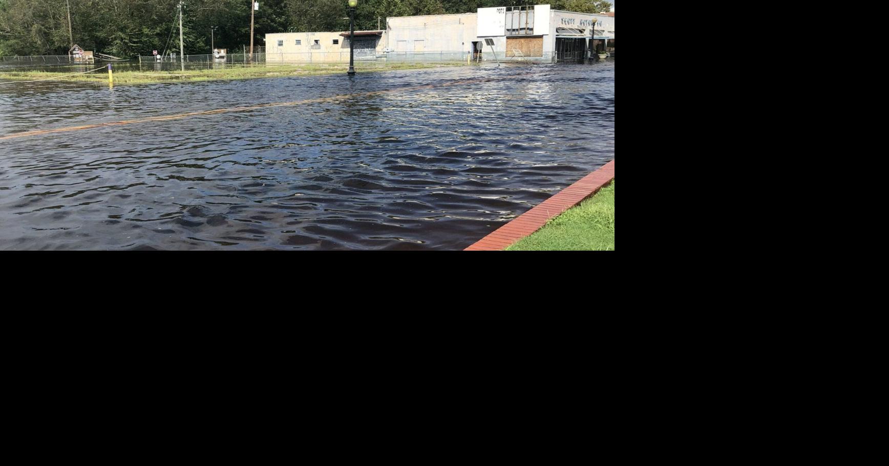 Most Fair Bluff residents evacuate ahead of flood | News | nrcolumbus.com