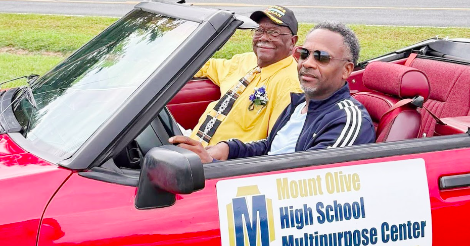 97-year-old veteran, educator celebrated as Mount Olive parade marshal ...