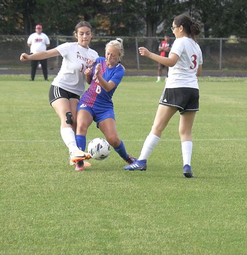 Gators women’s soccer unbeaten streak continues, Pack wins twice ...
