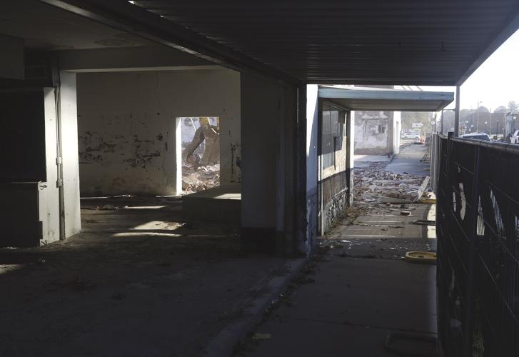 ‘A new beginning’: Wreckers begin to raze Fair Bluff’s flood-damaged ...