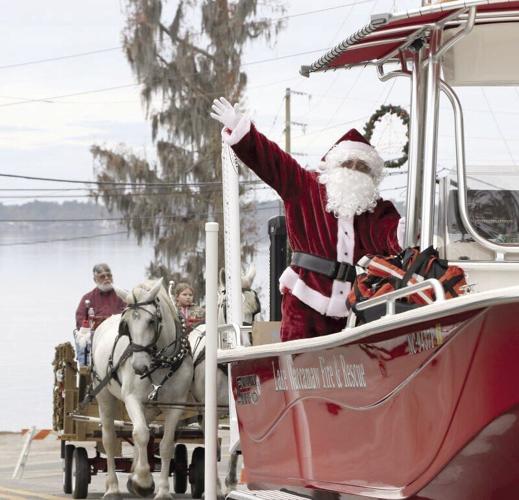 Flotilla revival, nighttime Whiteville parade among weekend holiday ...