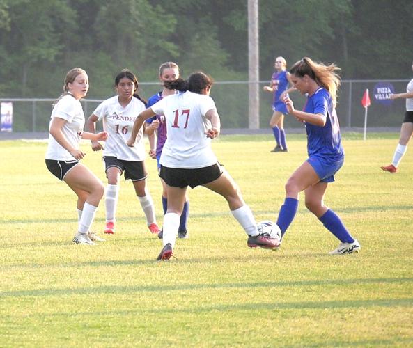 Gators women’s soccer unbeaten streak continues, Pack wins twice ...