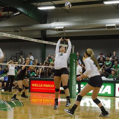 Mean Green setter takes next step as sophomore | Sports | ntdaily.com
