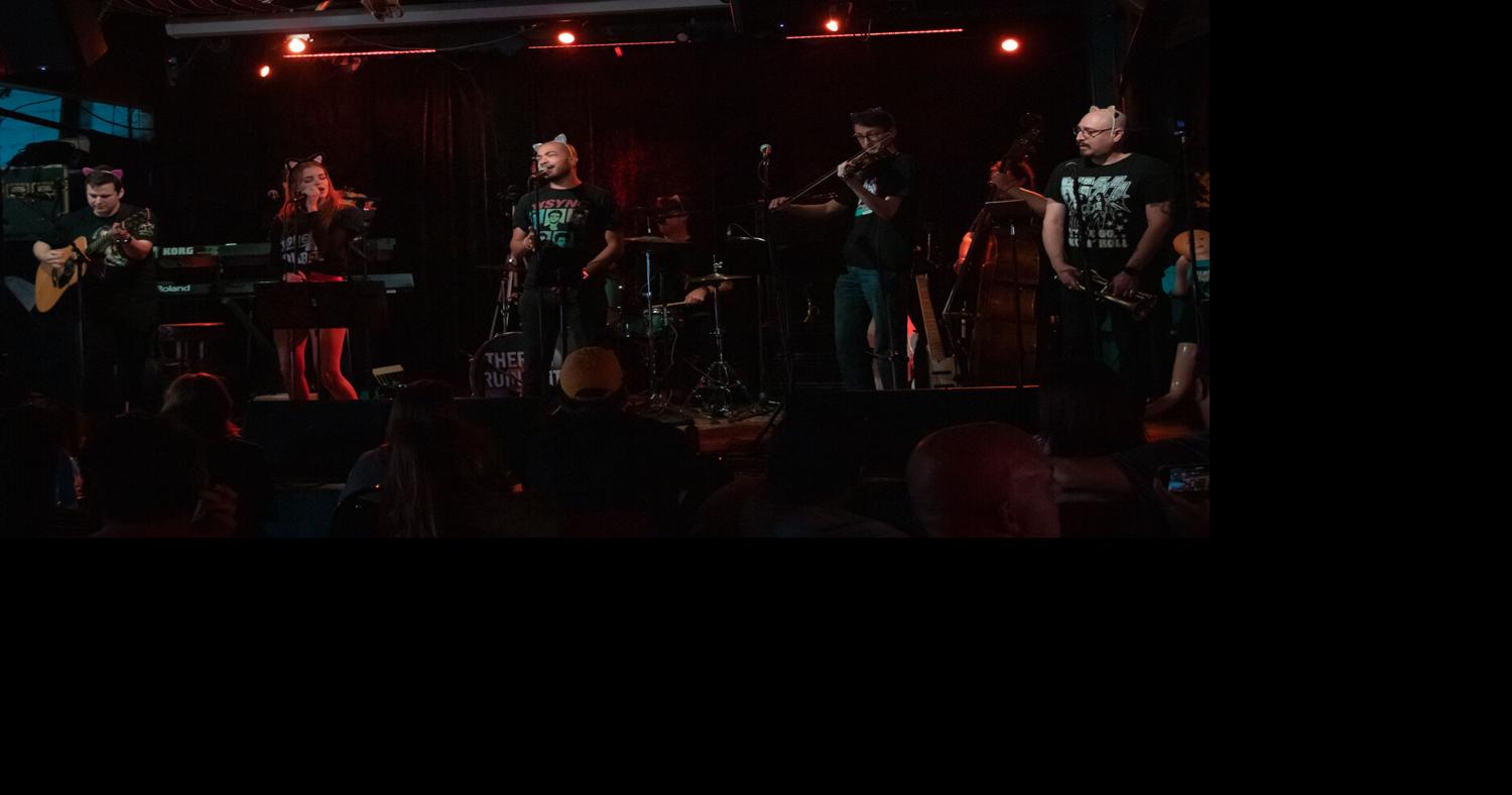 Dustin Ballard brings “There I Ruined It- Live” back to hometown | Arts ...