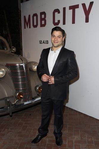 Interview: Jeremy Luke on playing Mickey Cohen in TNT’s “Mob City ...