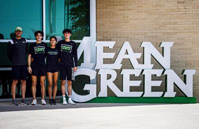 Mean Green cross-country teams acclimate freshmen members early on in ...