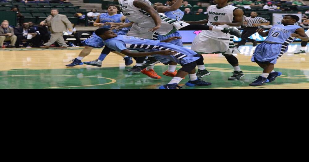 Men's basketball team survives season opening scare, win 72-67 | Sports ...