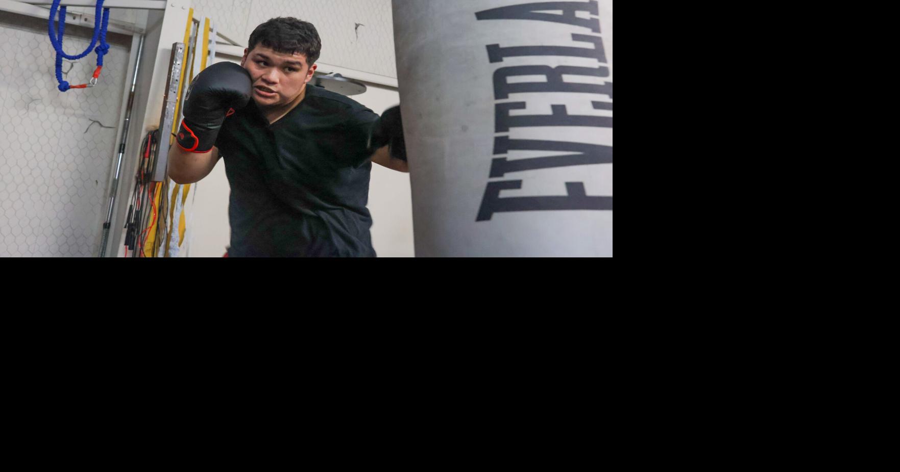 Inside boxing pic | | ntdaily.com