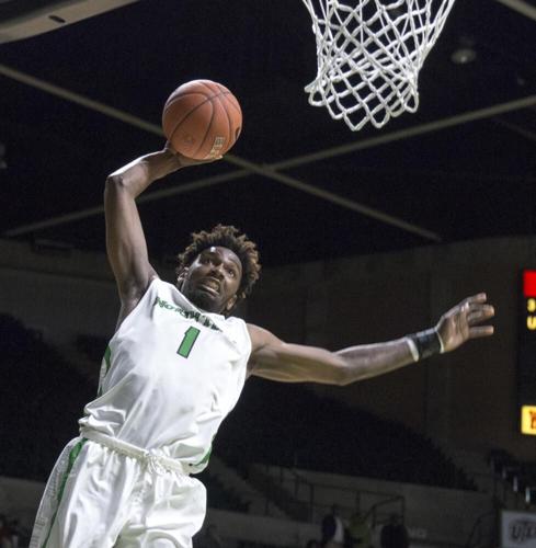 Sophomore forward Combs having breakout year for men’s basketball ...