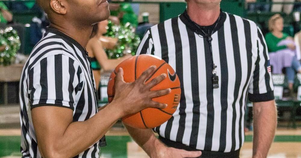 Referees keep working through criticism and controversy | Sports ...