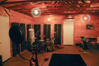 Studio startup enables local artists | Arts & Life | ntdaily.com