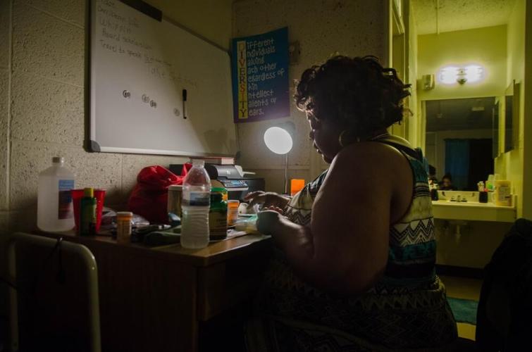 Non-traditional student finds inspiration from difficult places | Arts ...