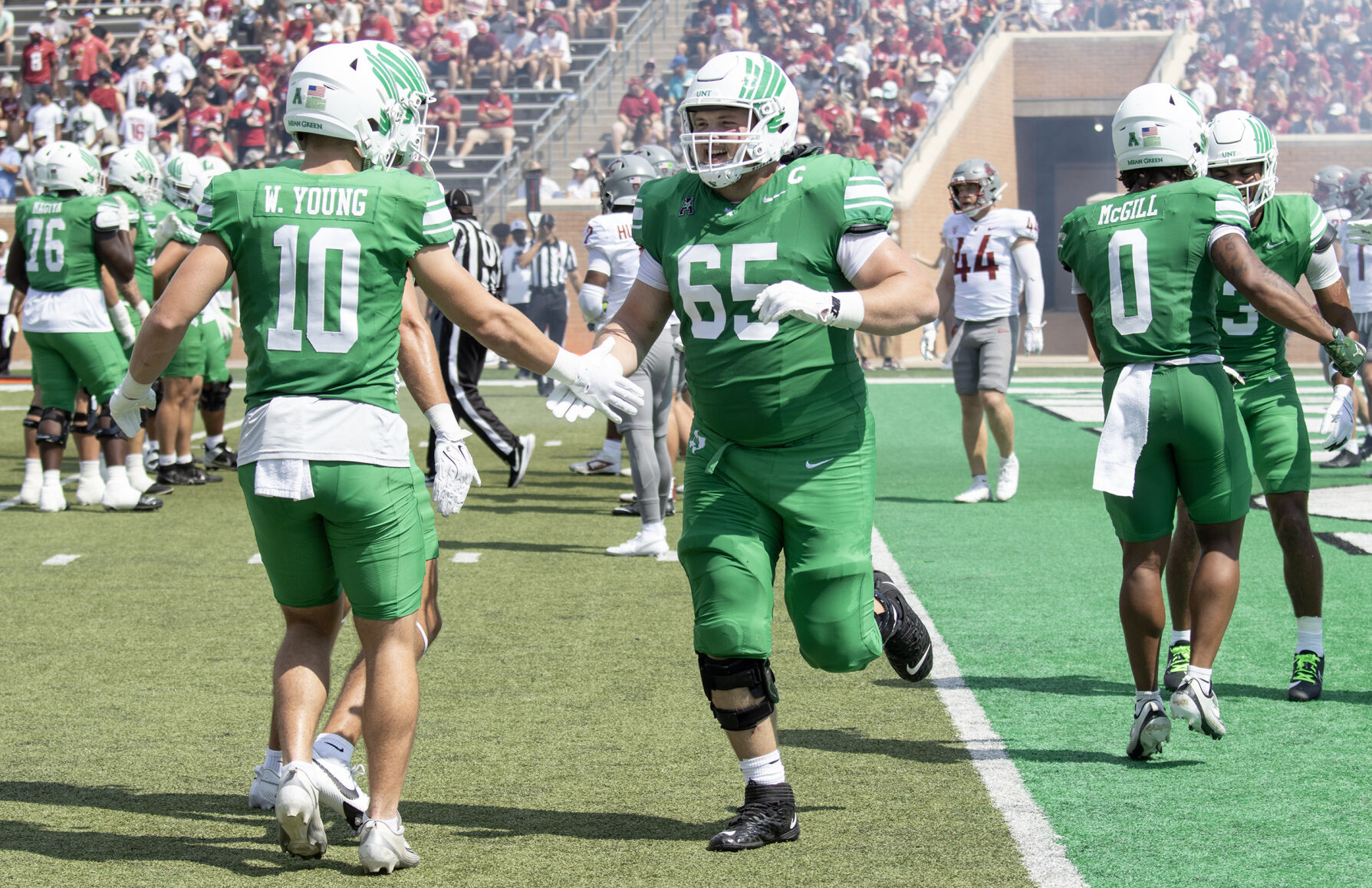 Senior offensive lineman Gabe Blair redefines leadership as North Texas ...