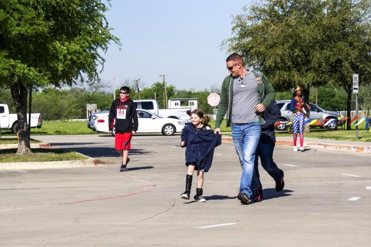 Hallie’s Heroes run against DBA; the race to find a marrow match ...