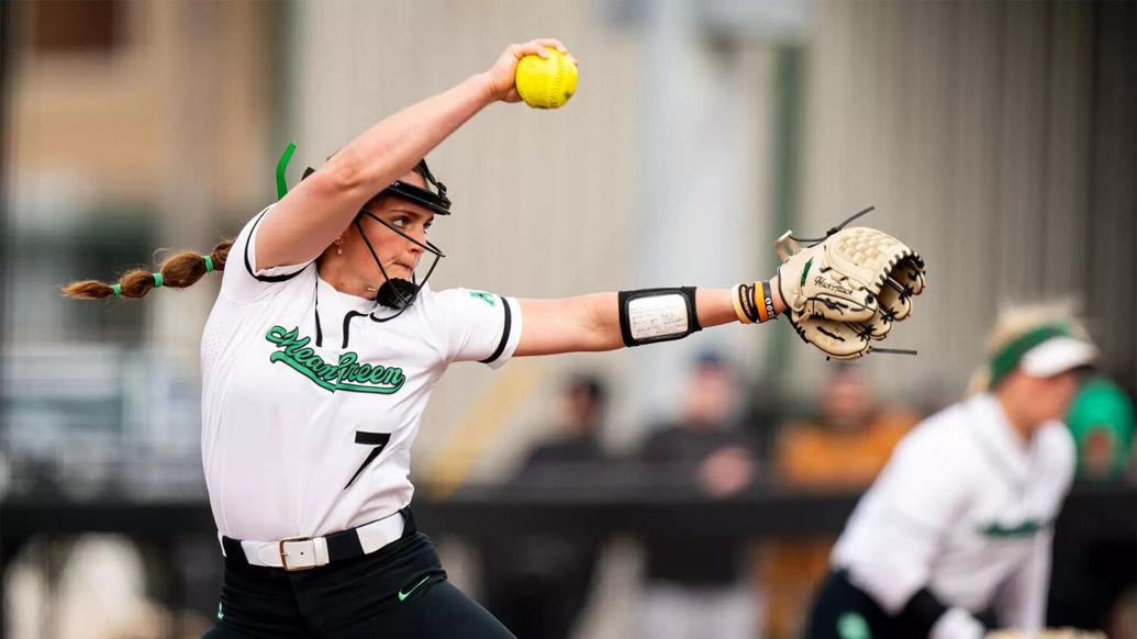 North Texas Softball stays atop the AAC with series win against USF ...
