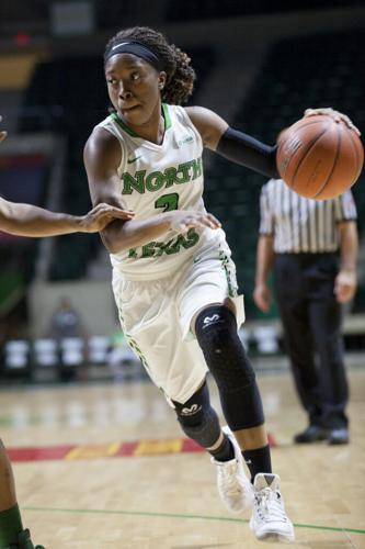 Criner's lay-up with 1.8 seconds remaining lifts women's basketball ...