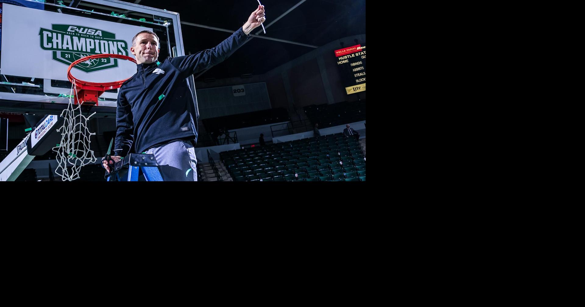 Ross Hodge named head men's basketball coach as Grant McCasland departs ...