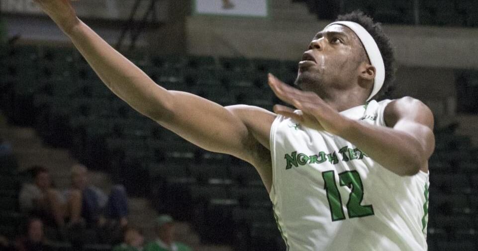 Freshman A.J. Lawson shines in win over Hartford, gets men's basketball ...