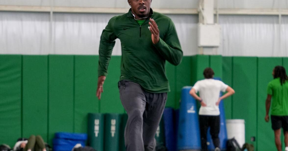 Sophomore sprinter Jaylen Washington breaks school record in latest ...