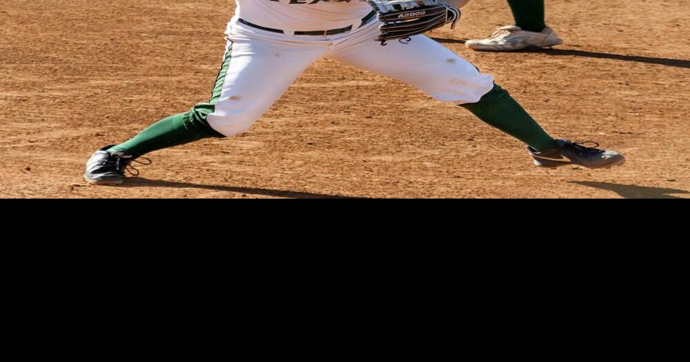 Mean Green softball sweeps UTEP in double-header | Sports | ntdaily.com
