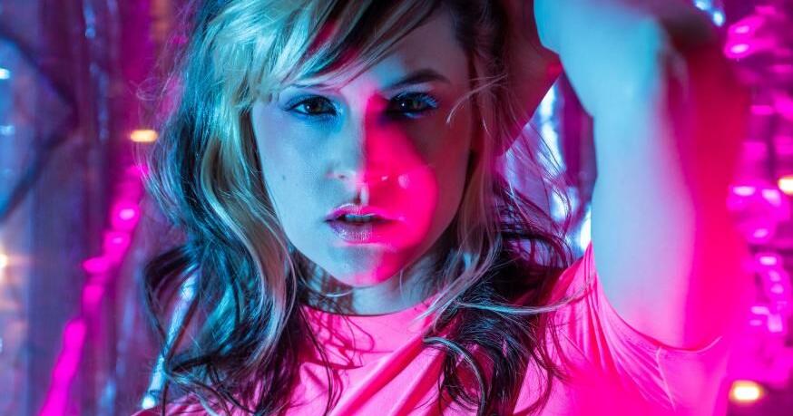 Jessie Frye makes “Fantasy” a reality with dream pop and dedication ...