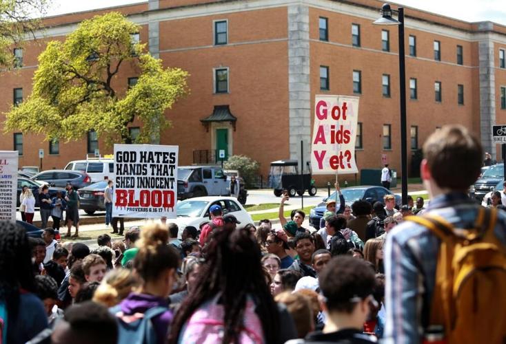 Demonstrators spark student counter-protest in Library Mall | News ...