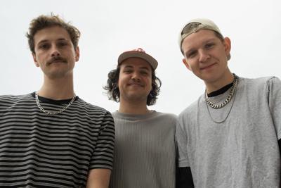 Local band 'Darling Farm' starts to bloom | Arts & Life | ntdaily.com