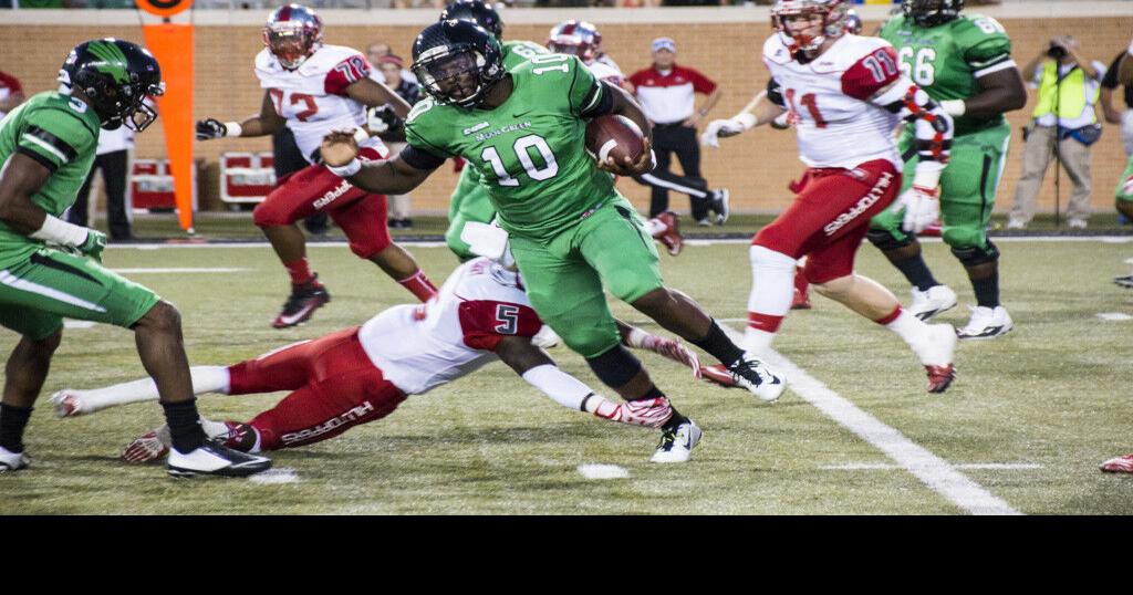 QB DaMarcus Smith both electric and inconsistent in Mean Green debut ...