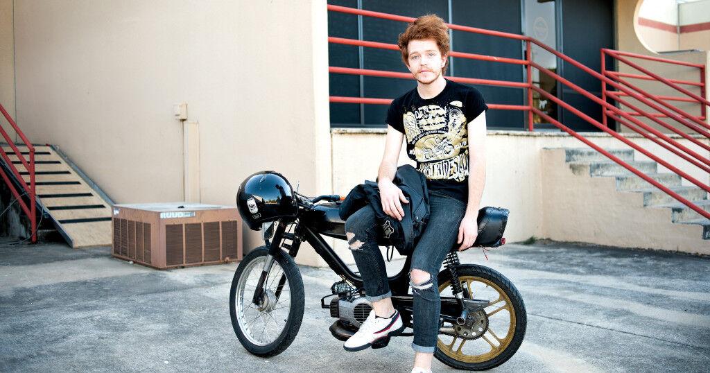 Moped army adds to Denton culture | Arts & Life | ntdaily.com